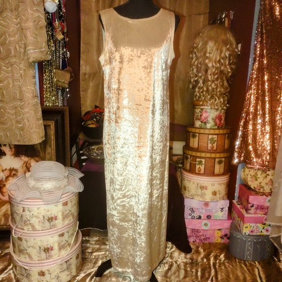 Carole Little | Dresses | Carole Little Vintage Gold Velvet Maxi Dress ...